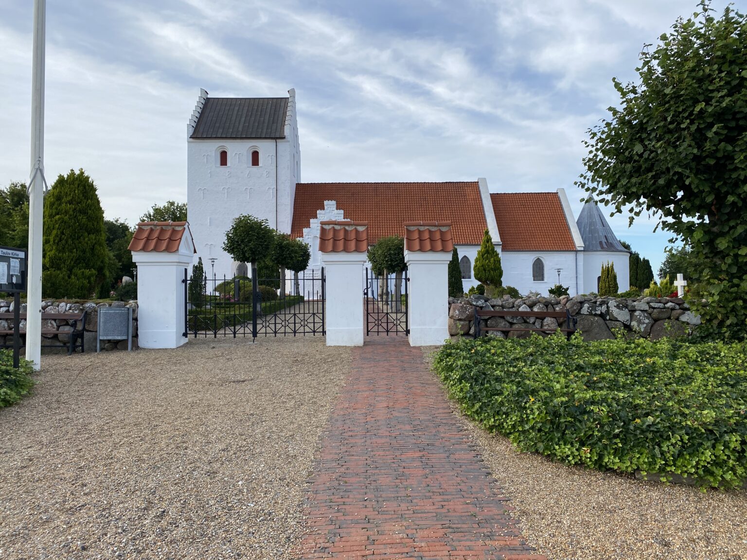 Taulov kirke fejrer 850-års jubilæum – foredrag om kirkernes historie ...